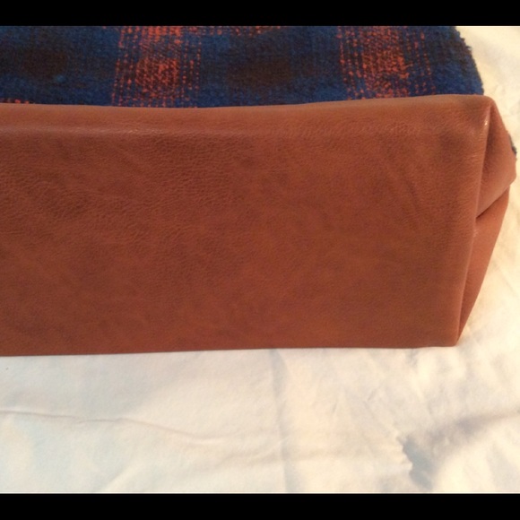 Street Level | Bags | Street Level Tote Bag Check Rust Blue Tan Leather ...